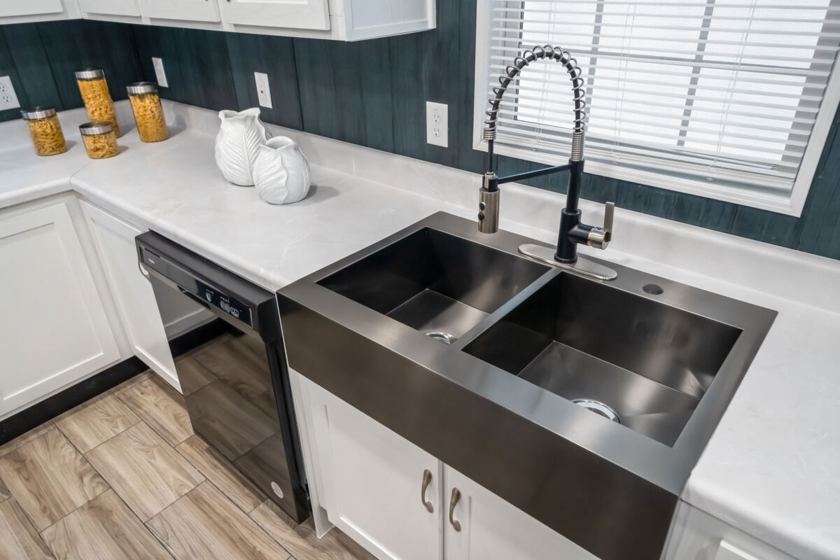 MD-50 • Kabco Builders